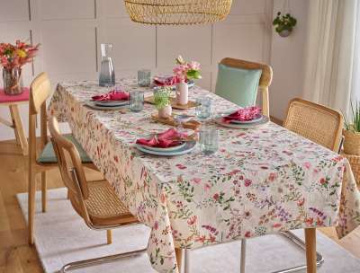 Stilvolle Tischdecken für jeden Anlass | Sander Tischwäsche